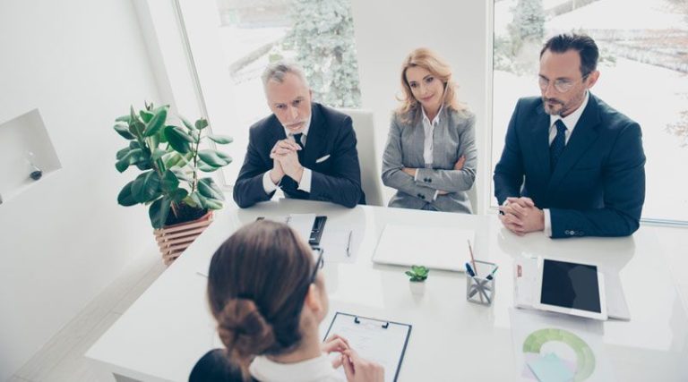 Top 8 Characteristics to Become a Top HR Consultant