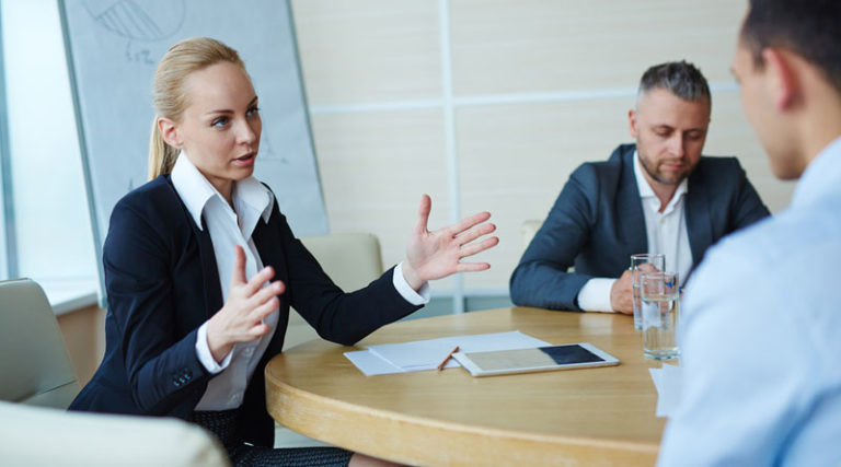 Top 6 Ultimate Guide To Employee Relations With HR Manager