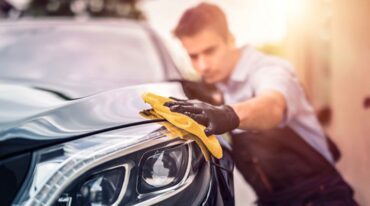 5 Useful Tips That How to keep your Car Shiny and Protect from Faded